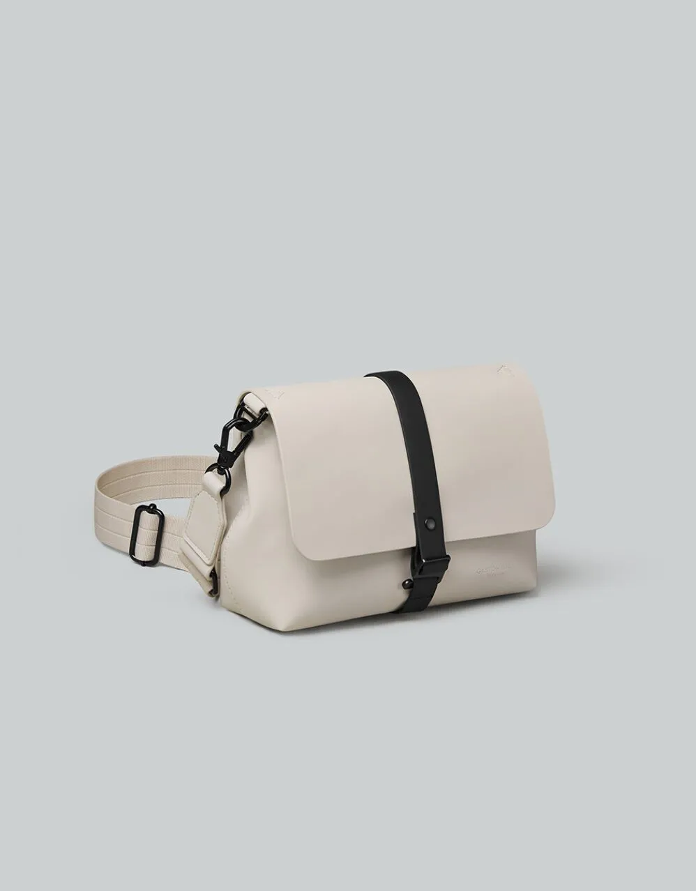 Gaston Luga Spläsh Crossbody Bag - Cloud Cream - Temptations - Malaysia ...