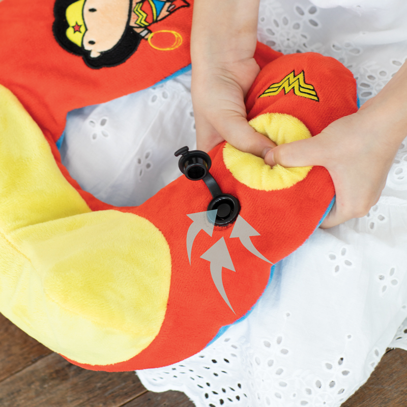 TRAVELMALL JUSTICE LEAGUE WONDER WOMAN 3D INFLATABLE PILLOW ...